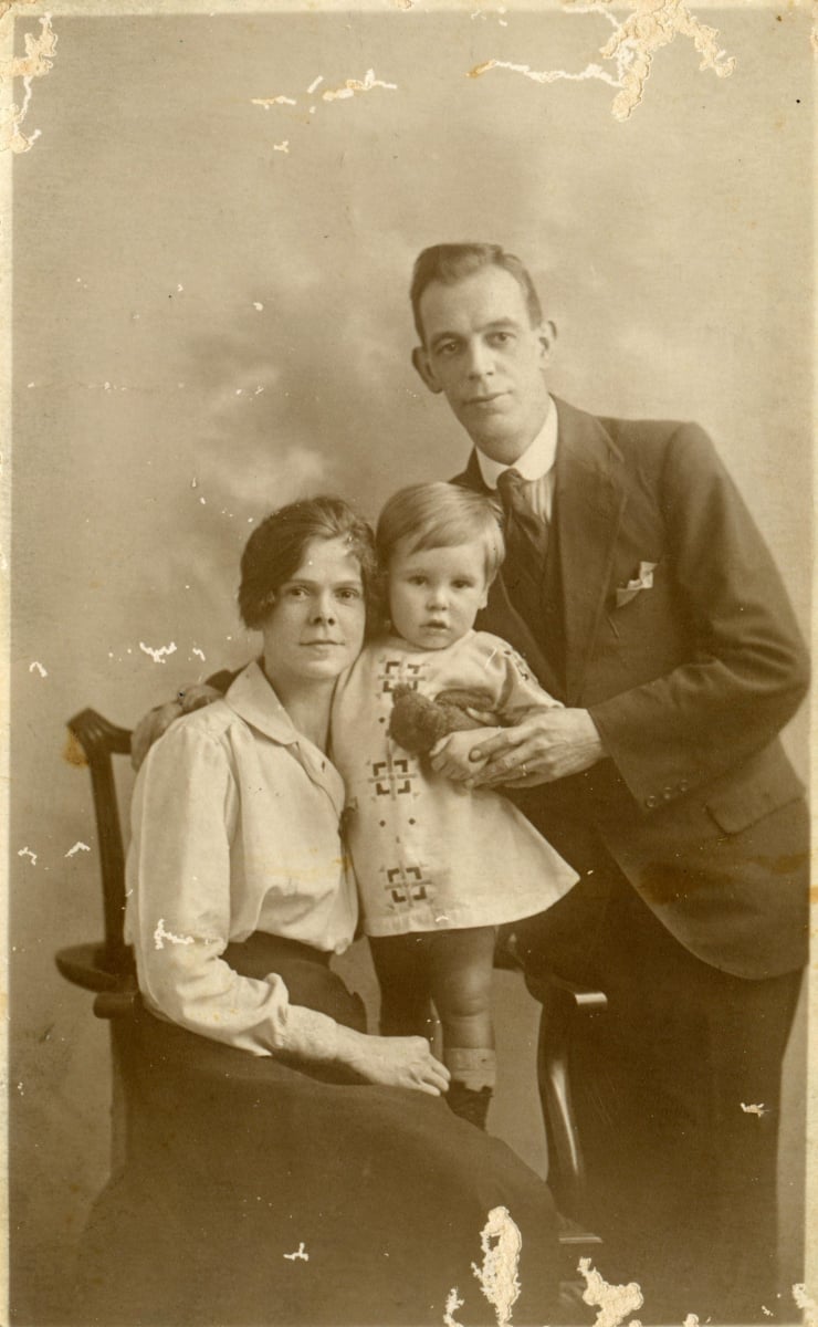 Centenarian profile for Eric Tweedale • The 100 Project